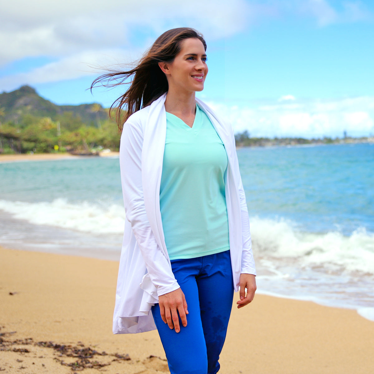 Women's Hooded Resort Wrap | Certified UPF 50+ – UV Skinz®